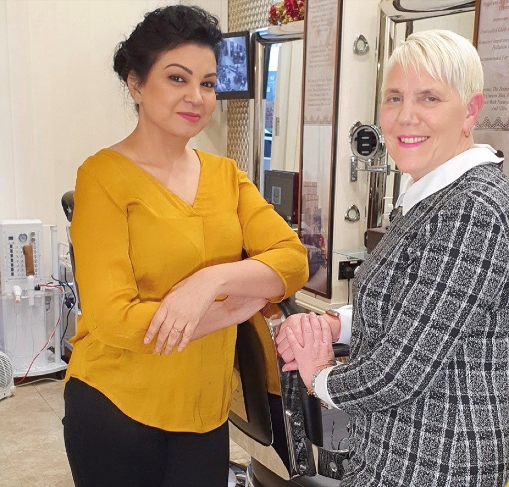 Asian Express Newspaper - UNUSUAL BOND: How a salon boss & a woman with ...