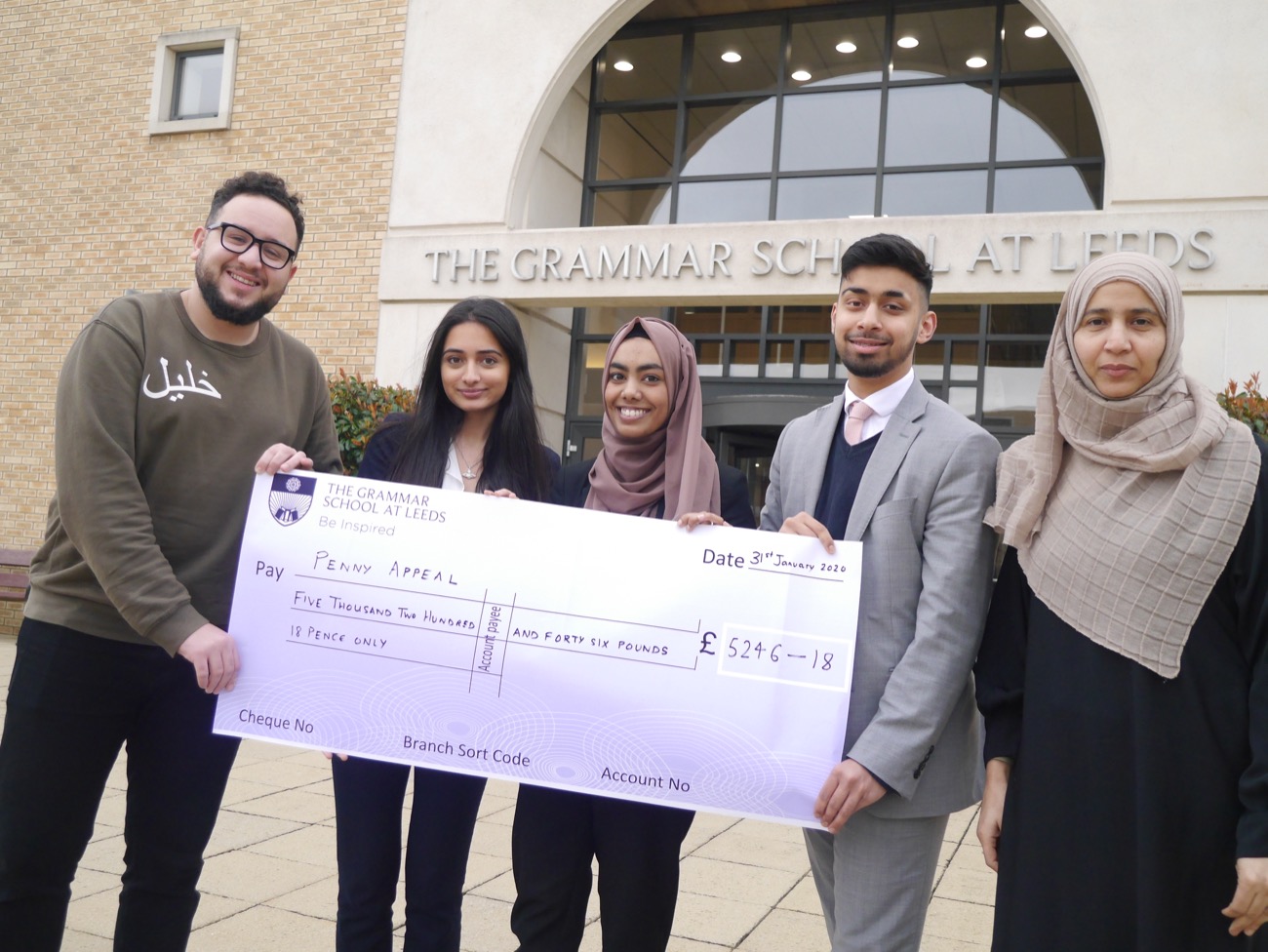 Asian Express Newspaper - GSAL: Students from Islamic Society at Leeds ...