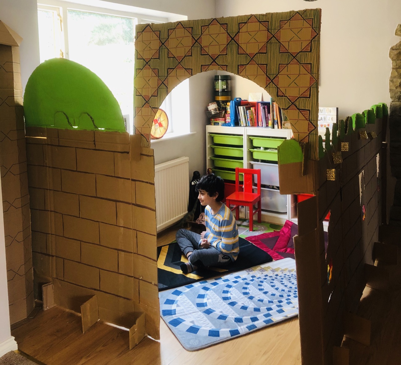 Asian Express Newspaper - Mosque crafter: 8-year-old builds prayer room ...