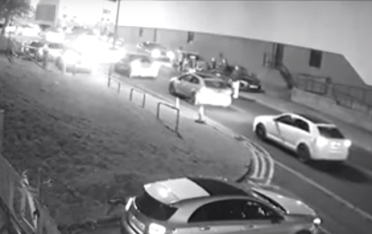 Asian Express Newspaper - Police tackle illegal 'car meets' at Euroway ...