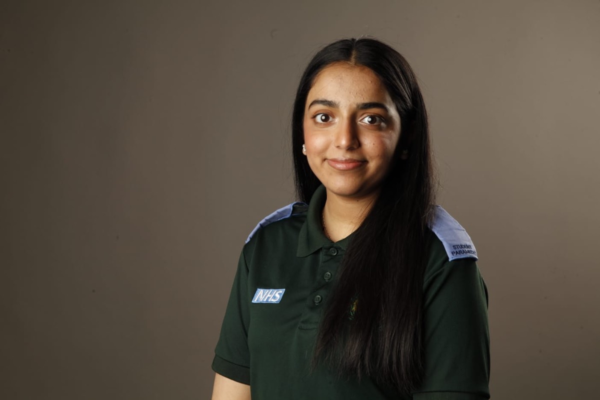 Asian Express Newspaper - 'More South Asian women should become paramedics, like us.'