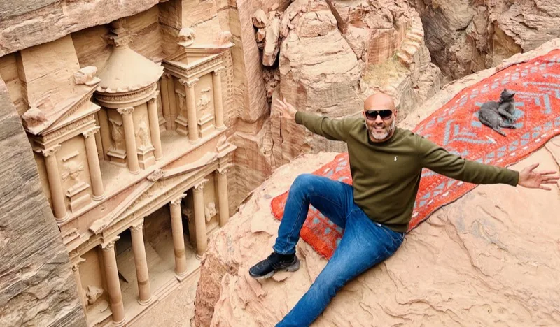 Asian Express Newspaper - Globetrotter: Travel adventurer hopes to tick ...